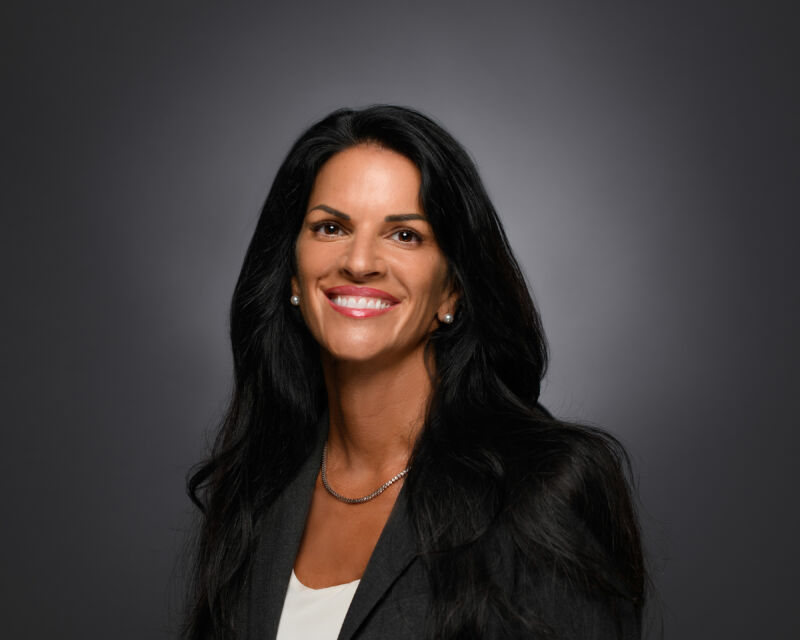 Syracuse Plastic Surgery | Meet Our Staff